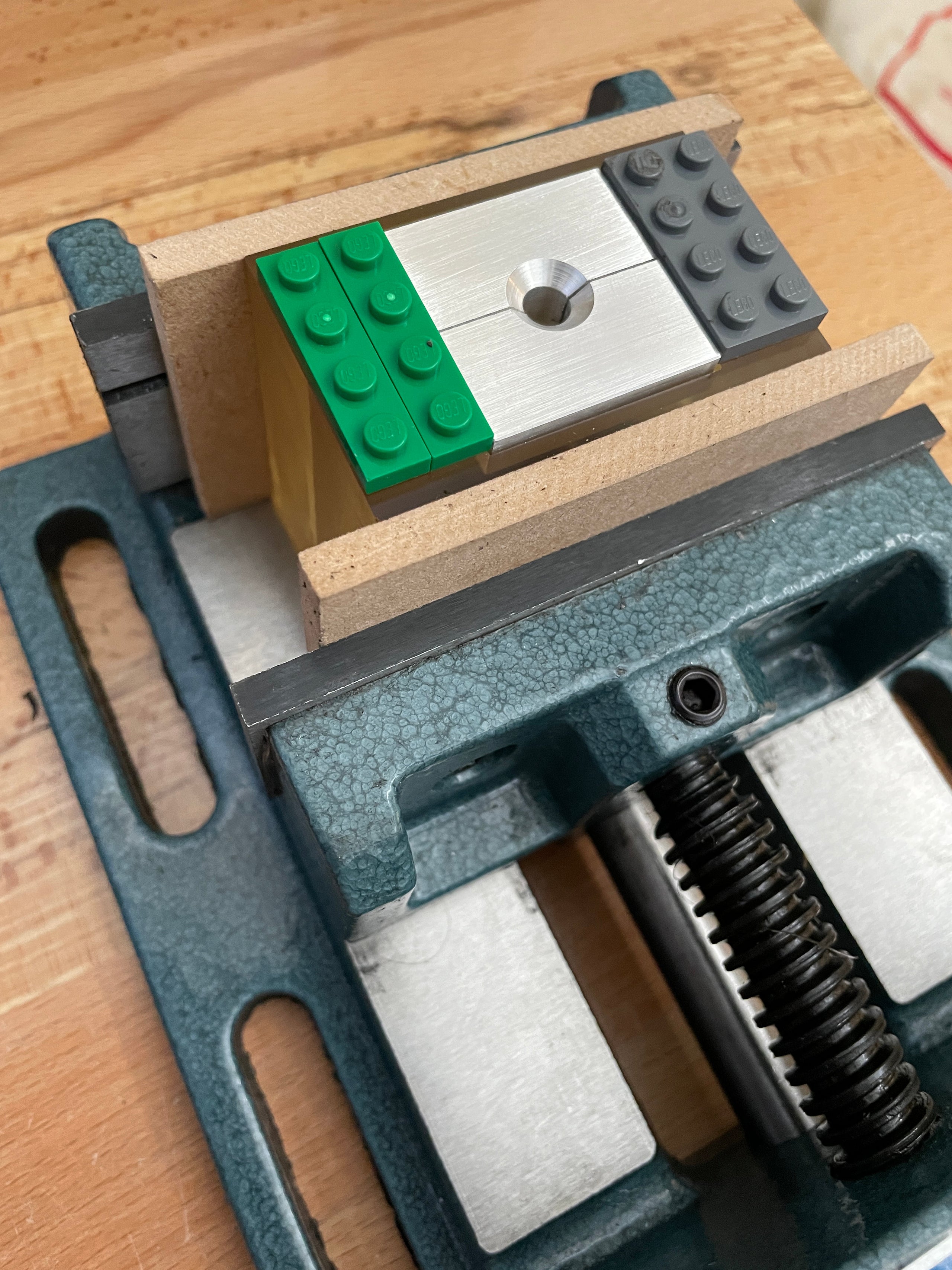 Aluminum Injection Mold Sprue | Buster Beagle 3D